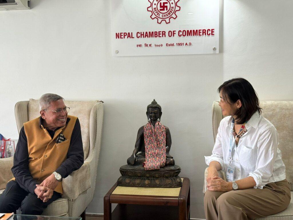 जलवायु जोखिममा व्यवसाय: न्यूनीकरणका लागि चेम्बर र युएनडीपीको बलियो हातेमालो – Arthik Awaj